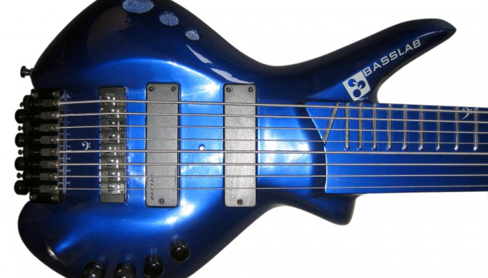 Custom instruments – BassLab – Basses & Guitars